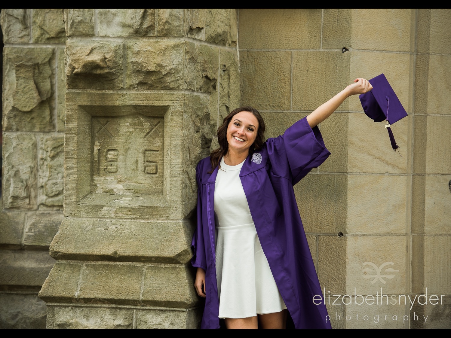 It's time to plan your senior photos for the Class of 2025! | Portraits ...